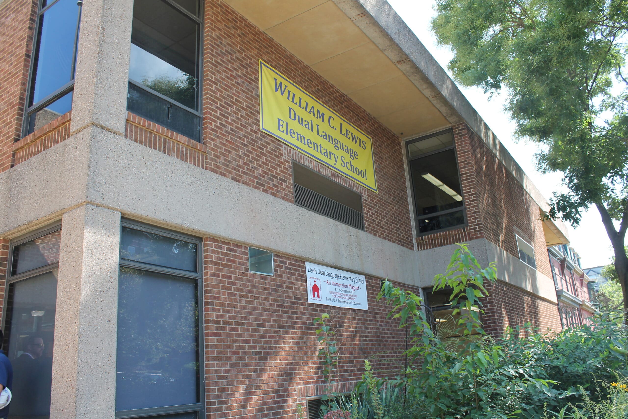 William C. Lewis Dual Language Elementary School - EDiS Company